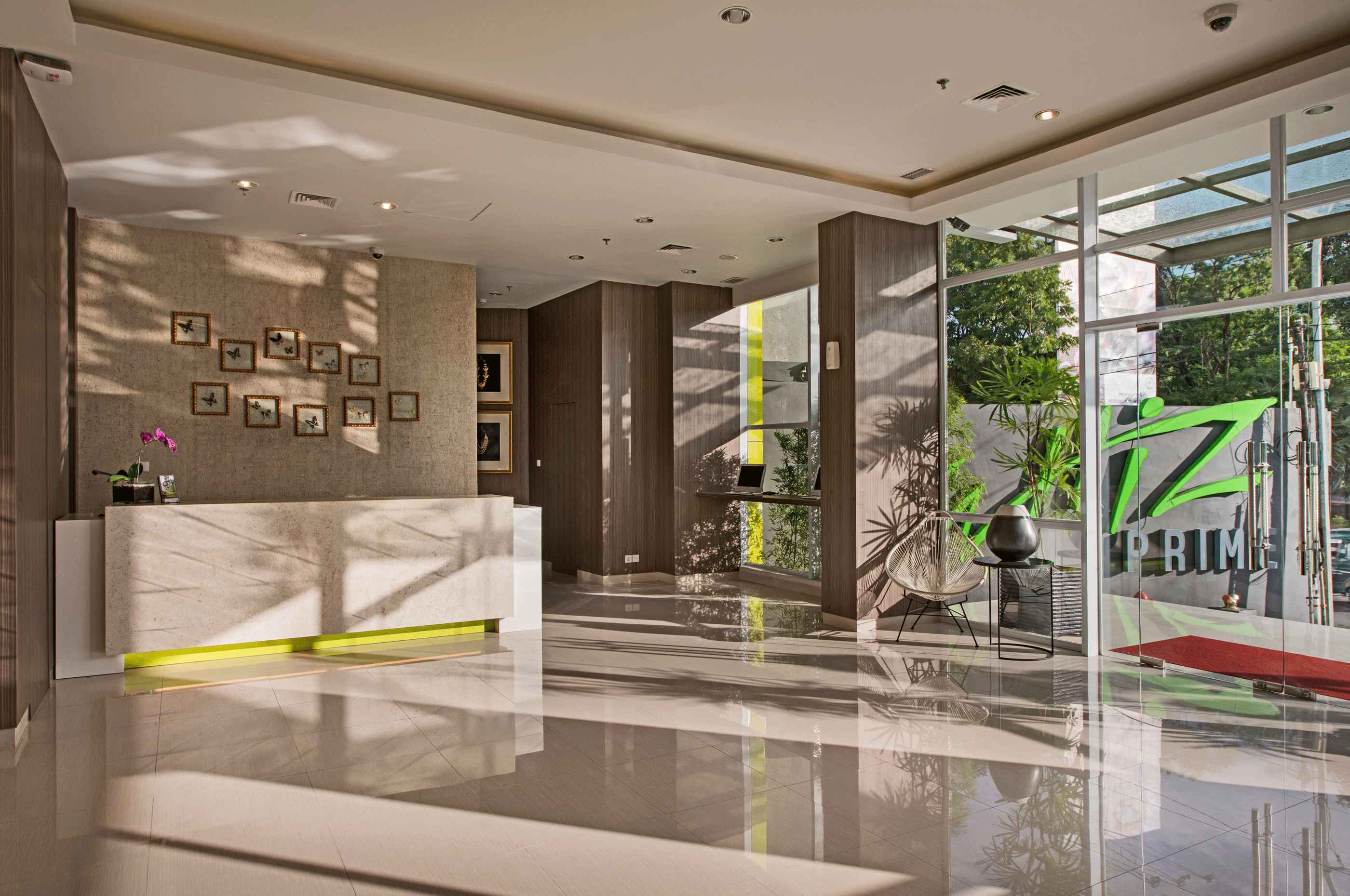 Whiz Prime Hotel Hasanuddin Makassar by Intiwhiz International
