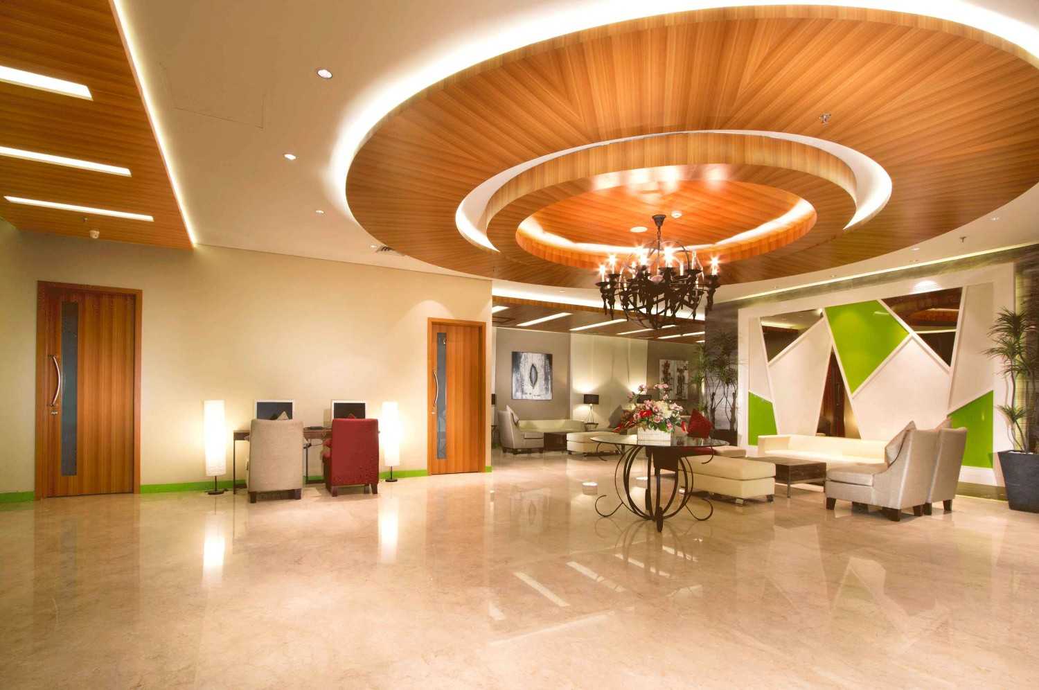 Whiz Prime Hotel Kelapa Gading by Intiwhiz International